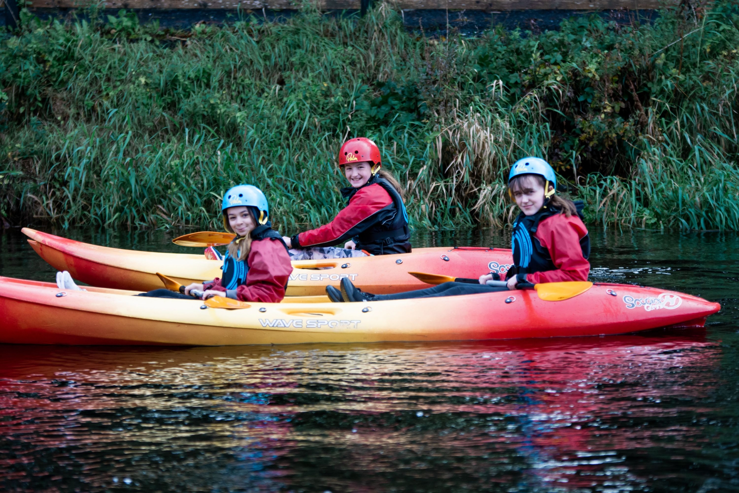 Kayak Le Chéile makes a splash in River Fergus - Clare Echo