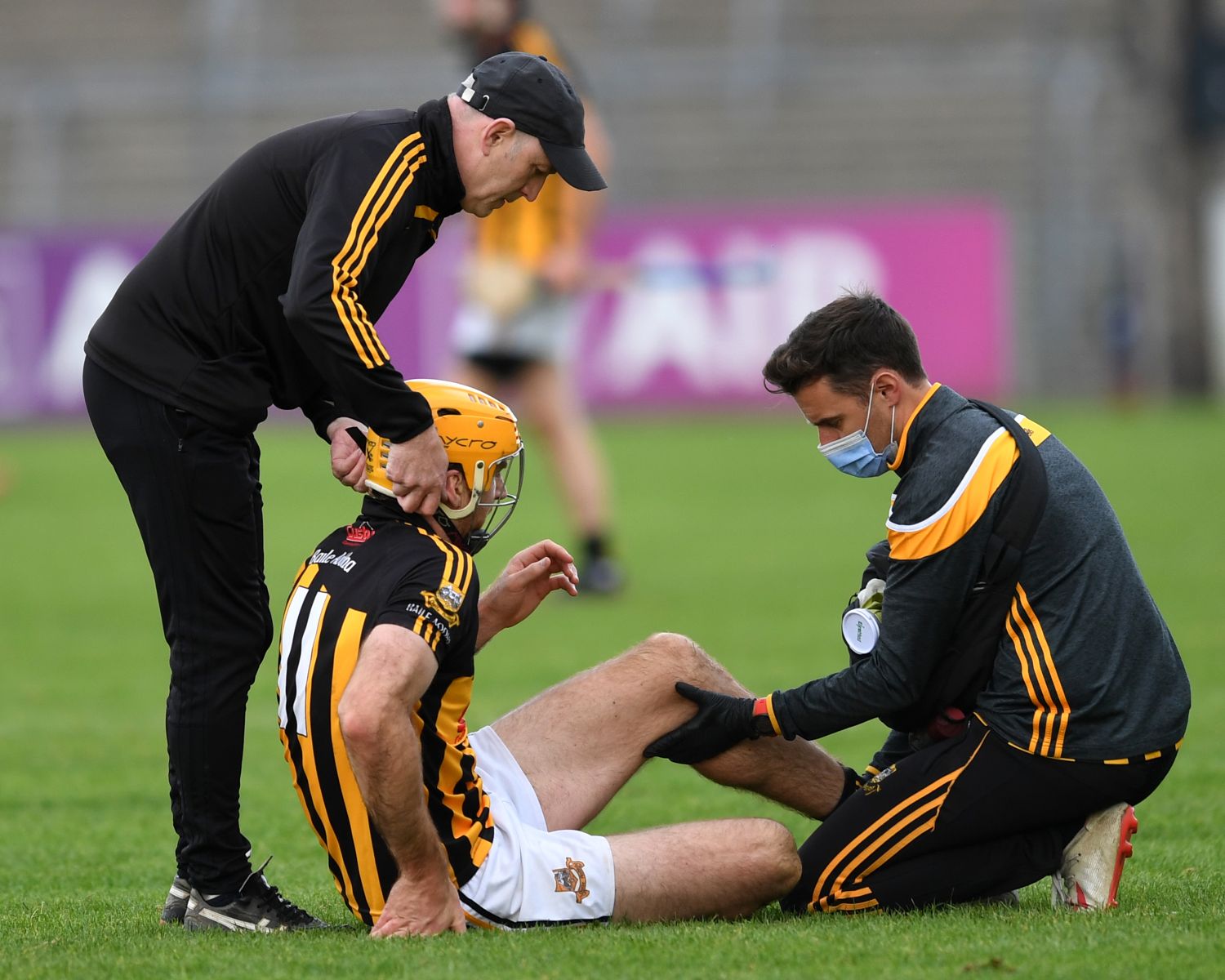 Ballyea battle past Kilmaley to take last of the semi-final spots ...