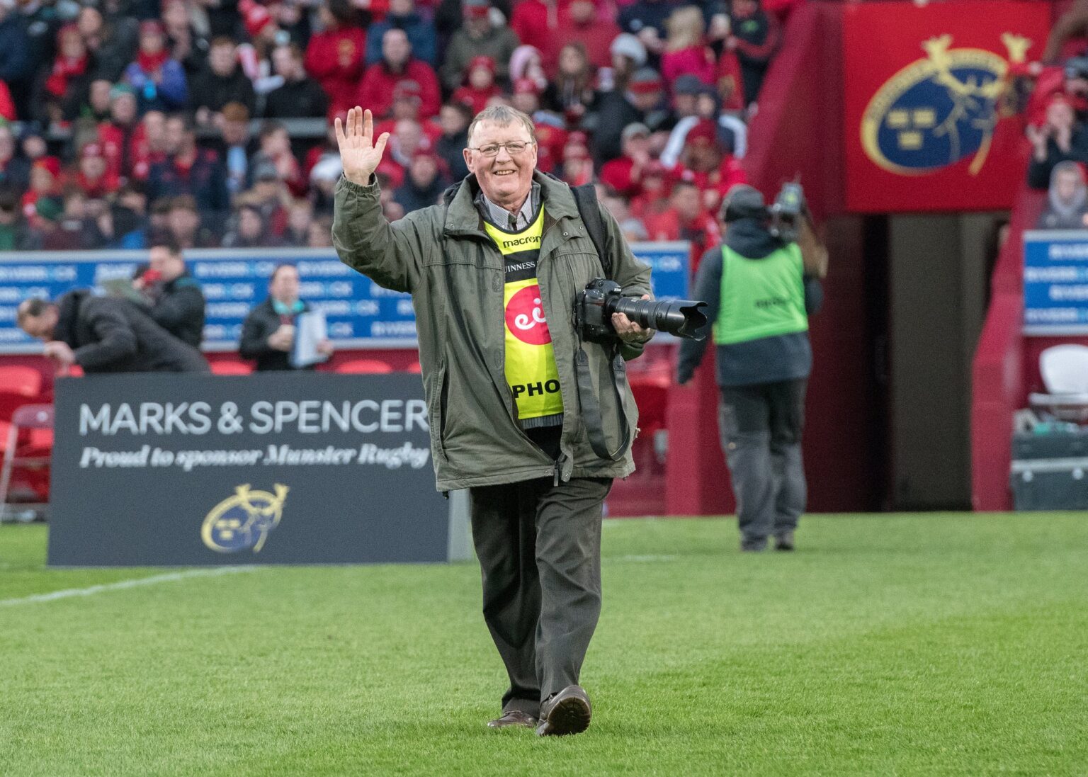 'No show like a Joe show' - Buckley selected as Grand Marshal for ...