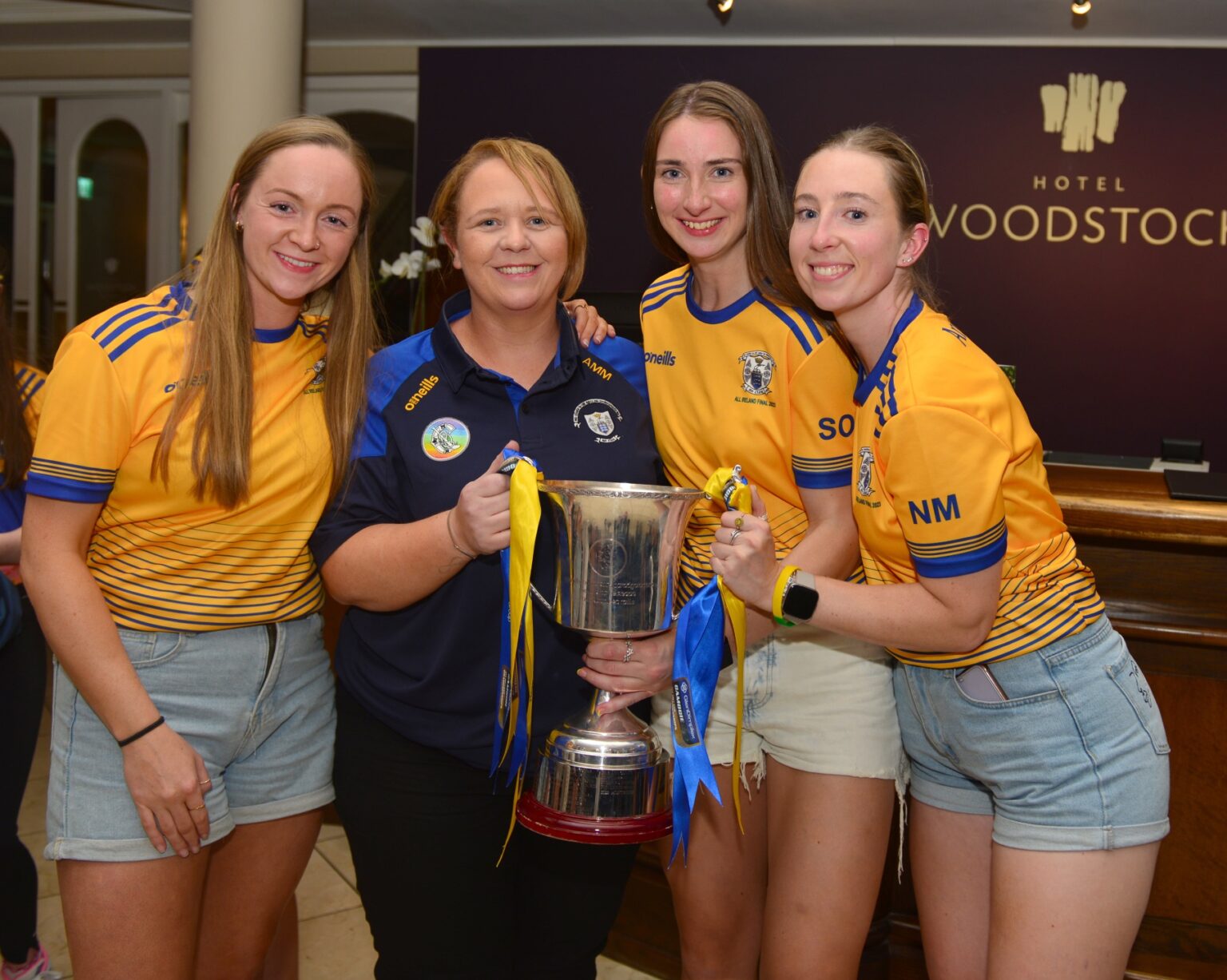 Mulqueen marvels in Banner's junior camogie breakthrough - Clare Echo