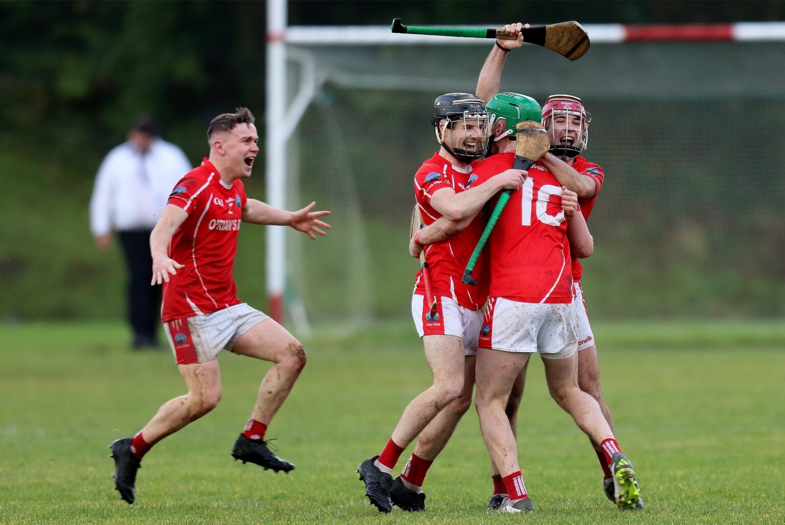 Corofin hurlers create history by reaching first Munster final - Clare Echo