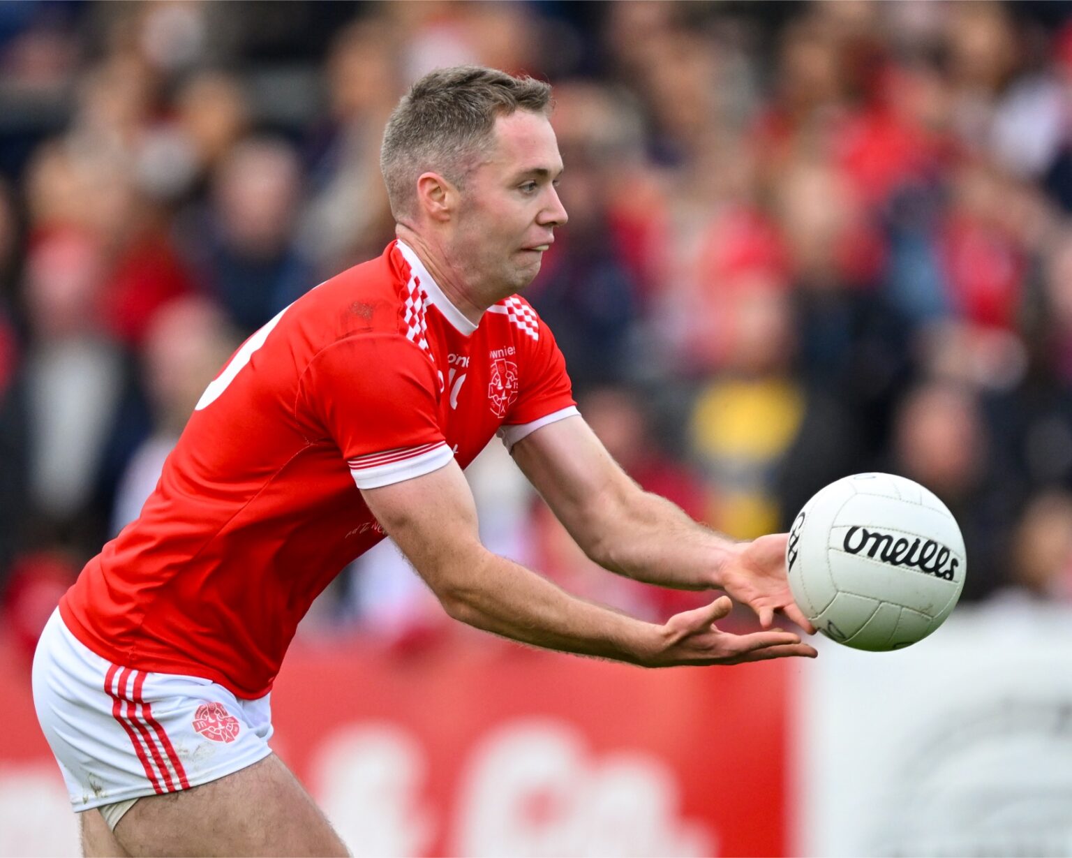 Murray flying high as he collects second Clare SFC medal with Éire Óg ...